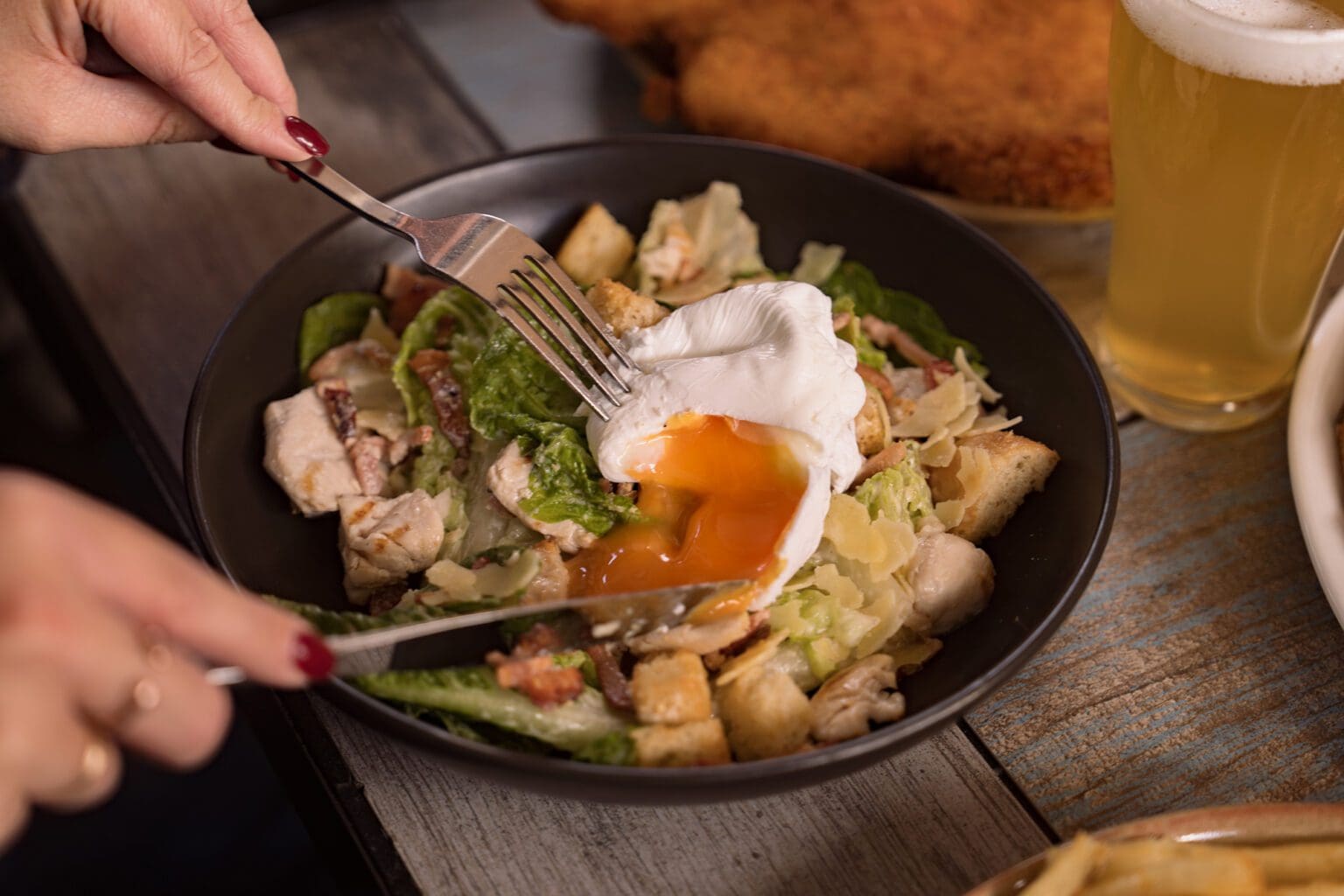 Eat & Drink - Alma Tavern