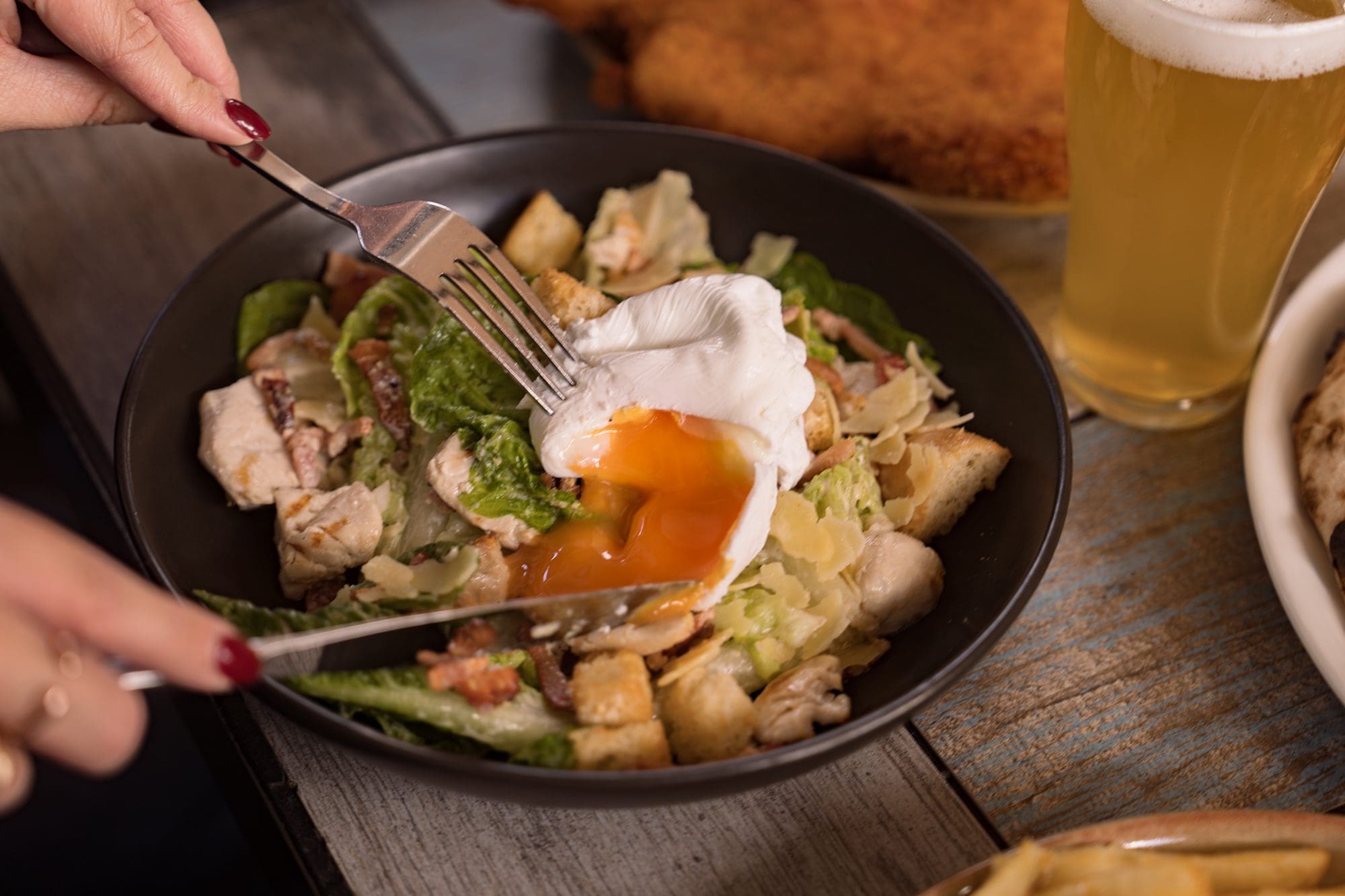 Eat & Drink - Alma Tavern