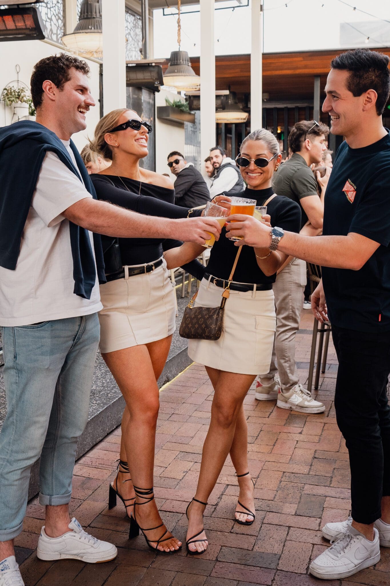 Eat & Drink - Alma Tavern